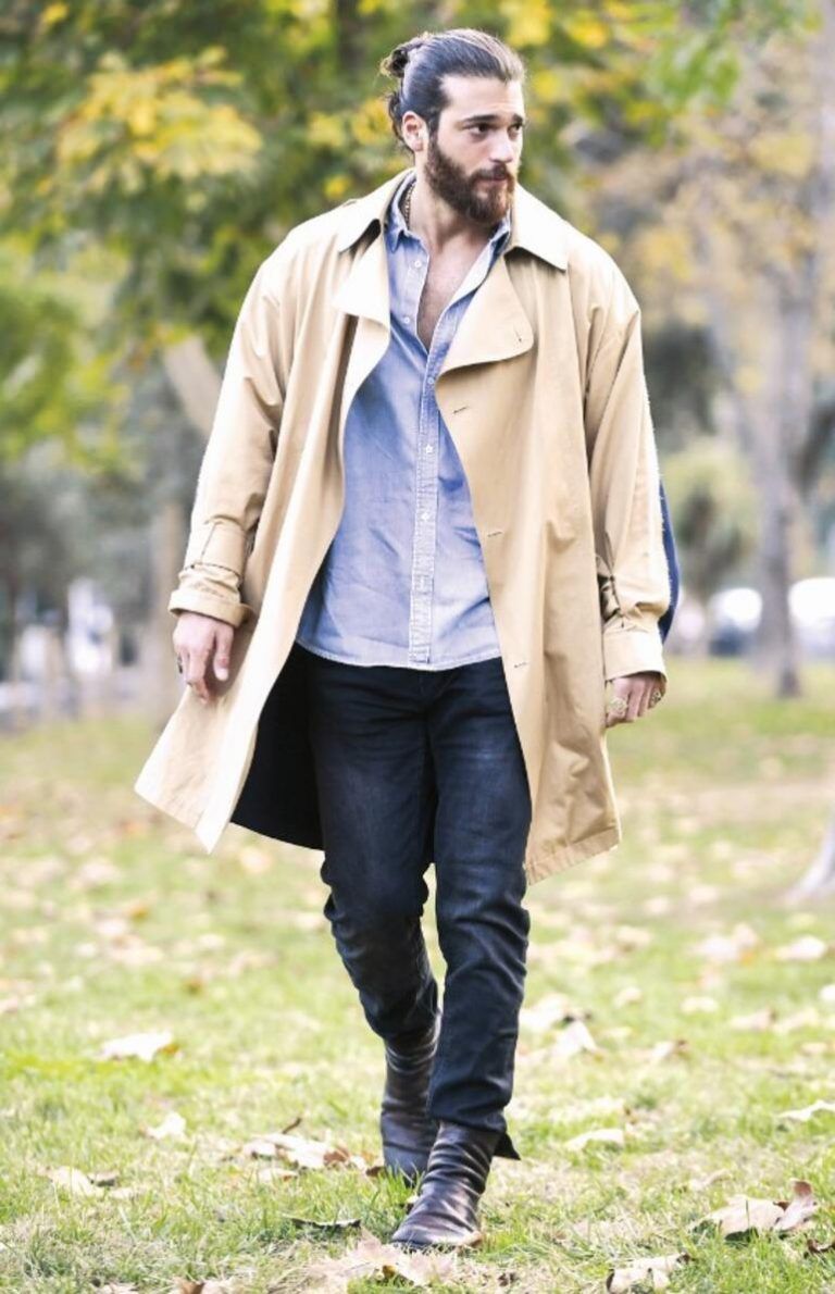 Can Yaman confessed his love to Demet Ozdemir? | Turkish Series: Teammy